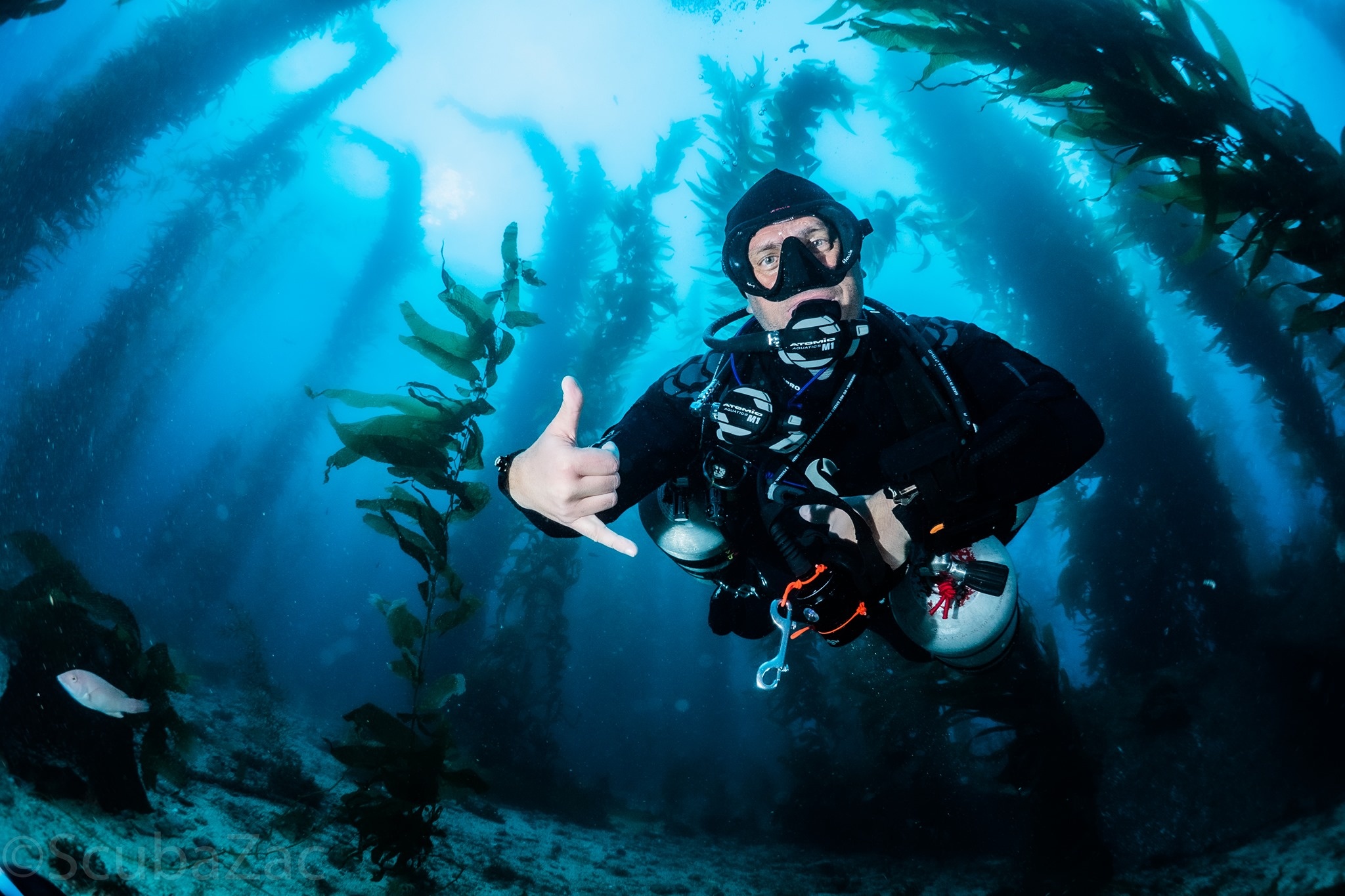 Sidemount Diving: A Comprehensive Introduction - Discount SCUBA Store ...