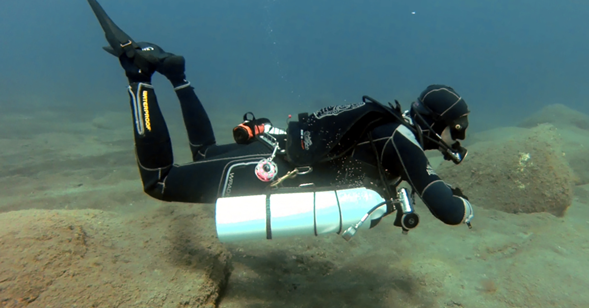 What is Trim? Why is it Important? - SCUBA CENTER: DiveCenter.com in ...