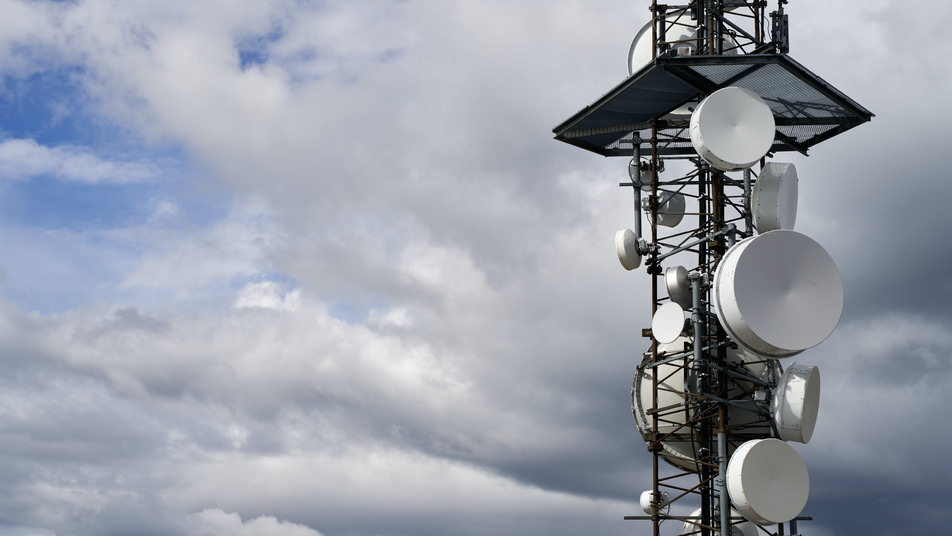 Edge Data Centers: What Are They? - Approved Networks