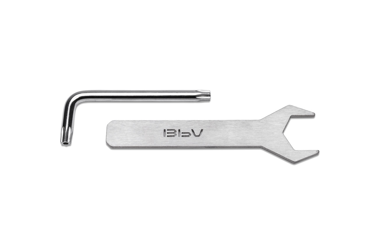 Chain Slack Adjuster Tool