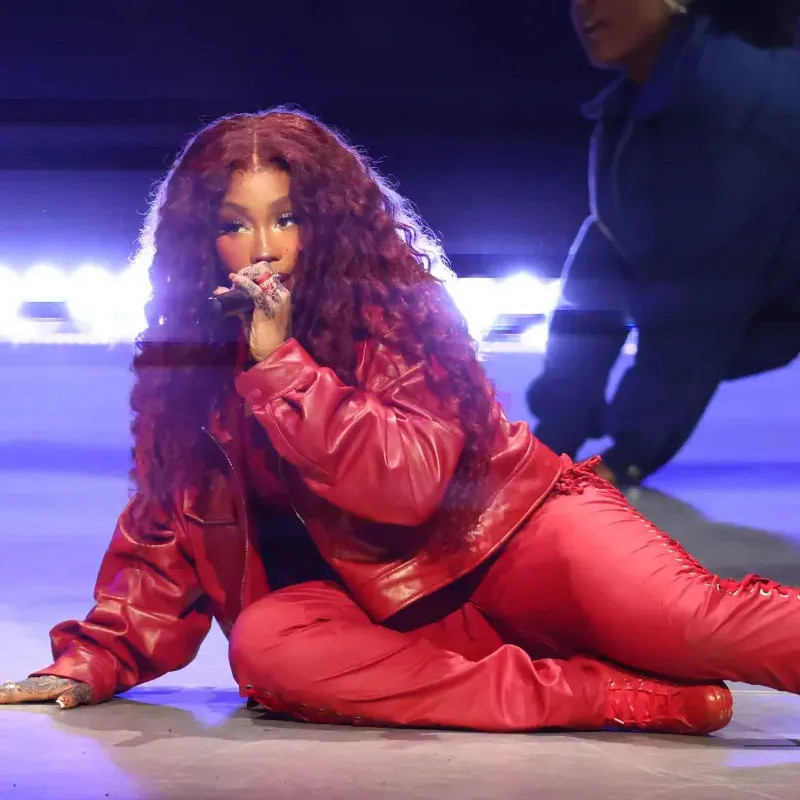 Super Bowl 2025 Solána Imani Rowe Leather Jacket