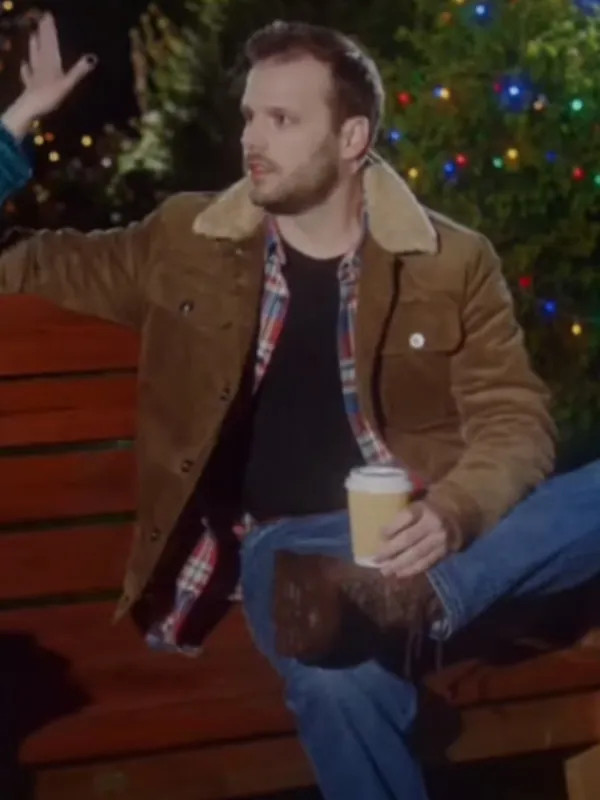 Christmas at the Holly Day Inn 2023 Kevin Leslie Brown Jacket