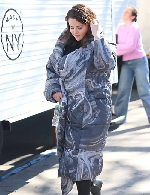 Mabel Mora Only Murders in the Building S04 Coat