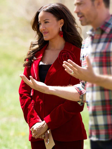 Heather Hemmens Finding Mr. Christmas S02 Velvet Blazer