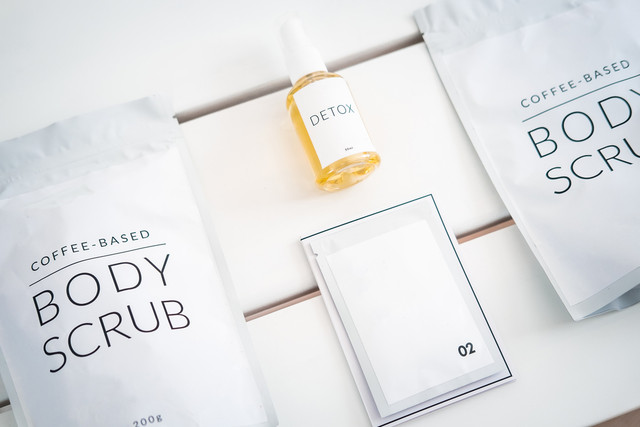 5 Ways to Create Minimalist Packaging - Mid Atlantic Packaging