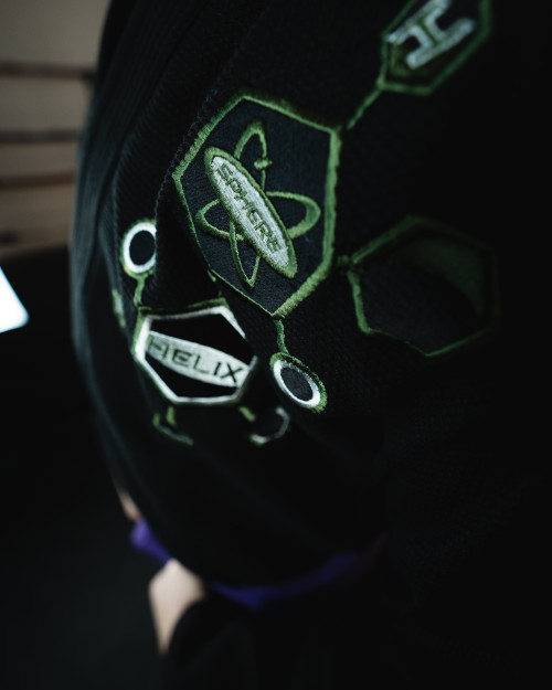 Helix Evolution Gi Black and Green
