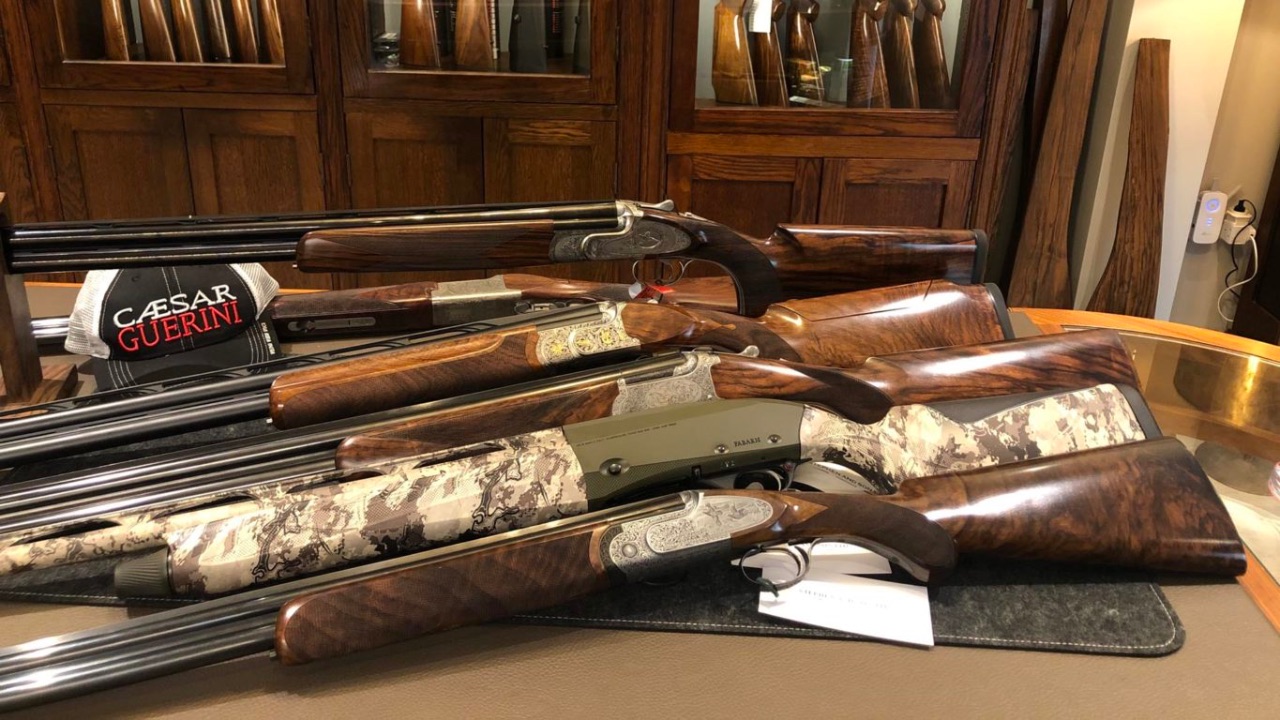 Come to see the Chapuis guns at the World Of Gunmakers !! - Stephen and ...