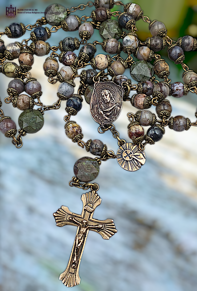 Feminine Rosaries: Where Spirituality Meets Style and Beauty