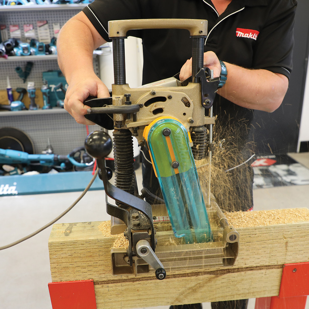 Chain Mortiser Total Tools Makita Chain Mortiser Review - Timber Frame ...