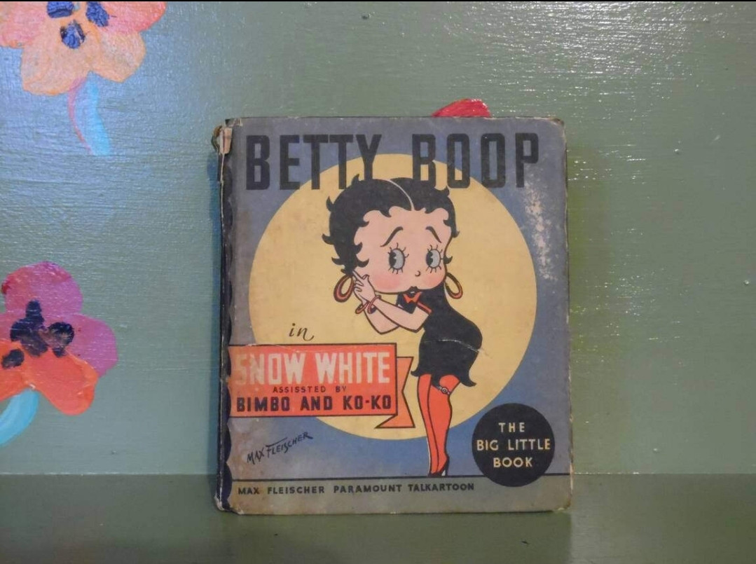 Reserved- Betty Boop Little Book