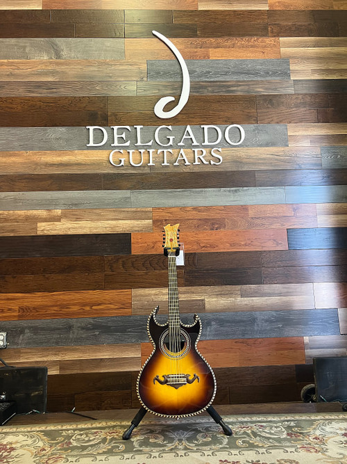 La Tradición "Corrido" Bajo Quinto (Sunburst) - La Tradición Music