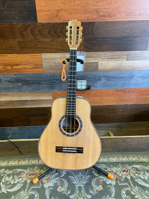 Delgado Cuban Tres 2023- Lacquer Finish - La Tradición Music