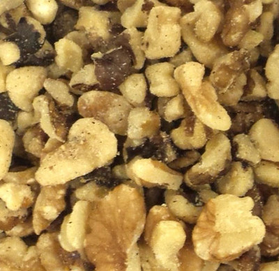 Light Walnuts Halves and Pieces (25 lbs) - CandyMachines.com