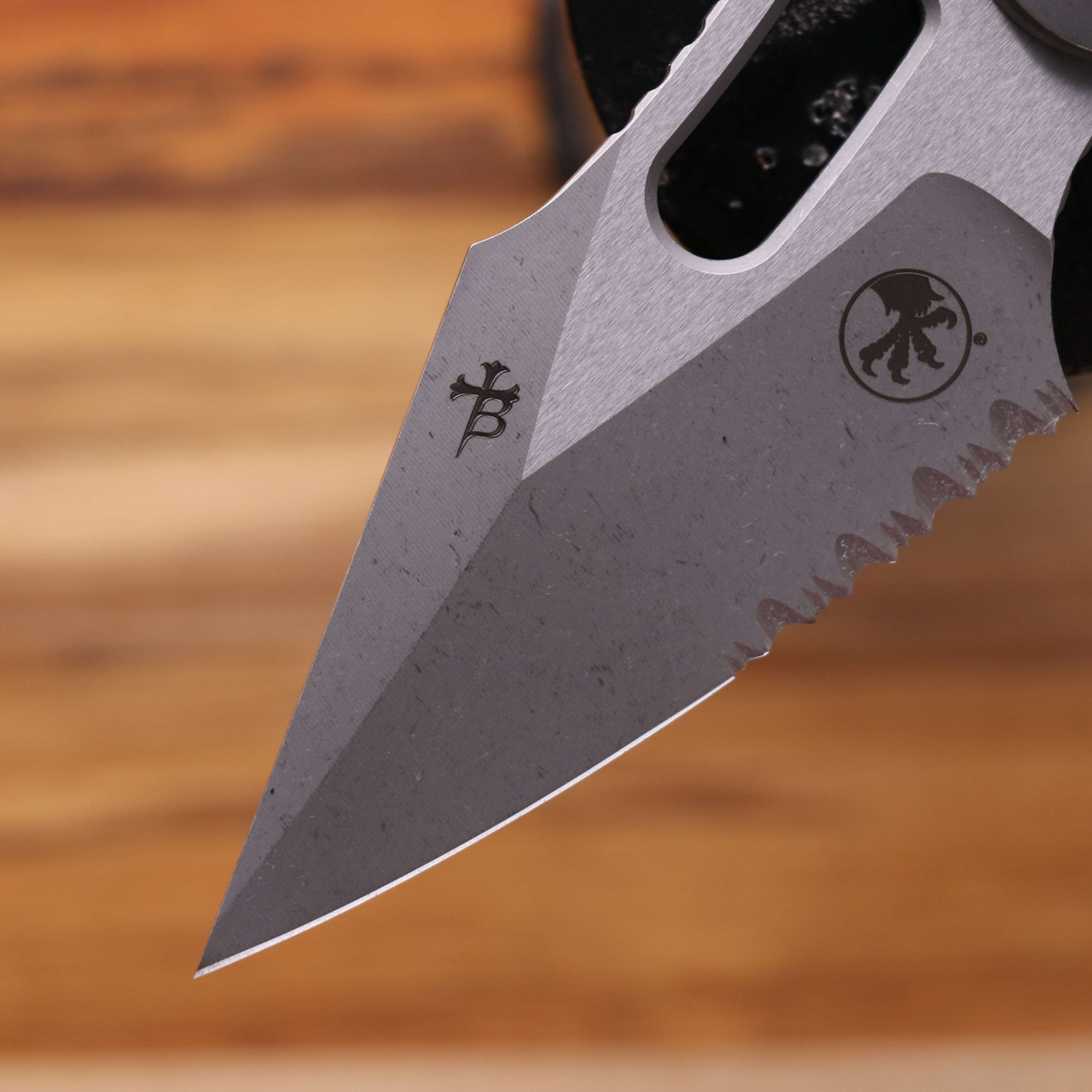 Microtech Stitch Titanium Frag: Partial Serrate Apocalyptic
