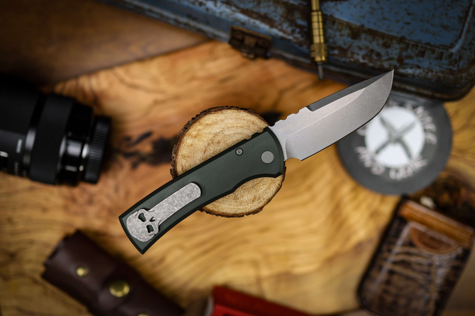 Chaves Knives Pro-Tech Redencion 229 DP - Green | Precision Automatic Knife