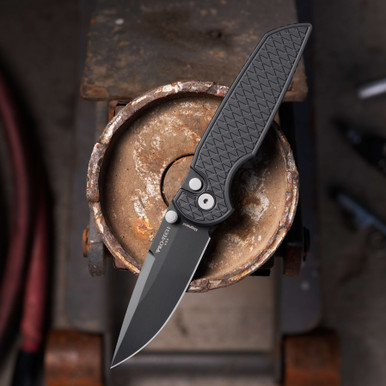 ProTech TR-3 INTEGRITY Thumbstud Manual Knife - Relic Black Handle, DLC ...