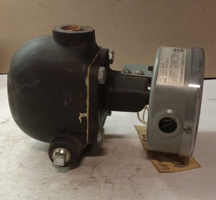 NEW MERCOID BOILER LEVEL CONTROL SWITCH 120/240 V AC/DC 150 PSI 1" NPT ...