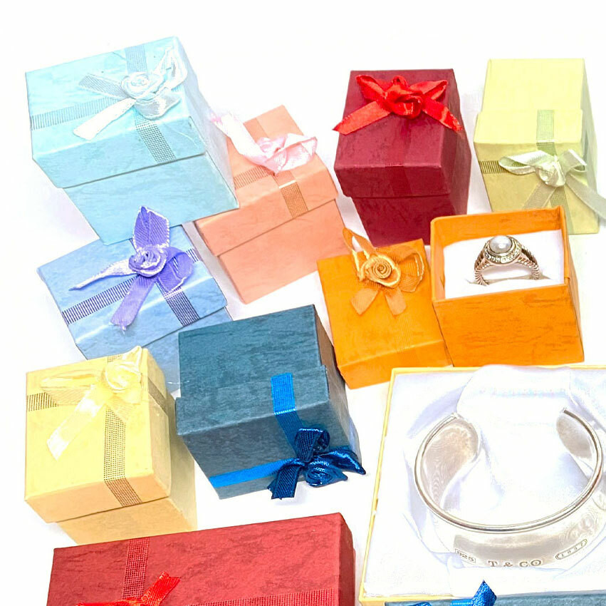 Jewelry Boxes and Packaging