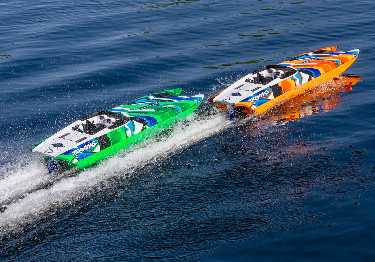 DCB M41 Widebody Catamaran: ORANGE/BLUE - King Kong Hobbies