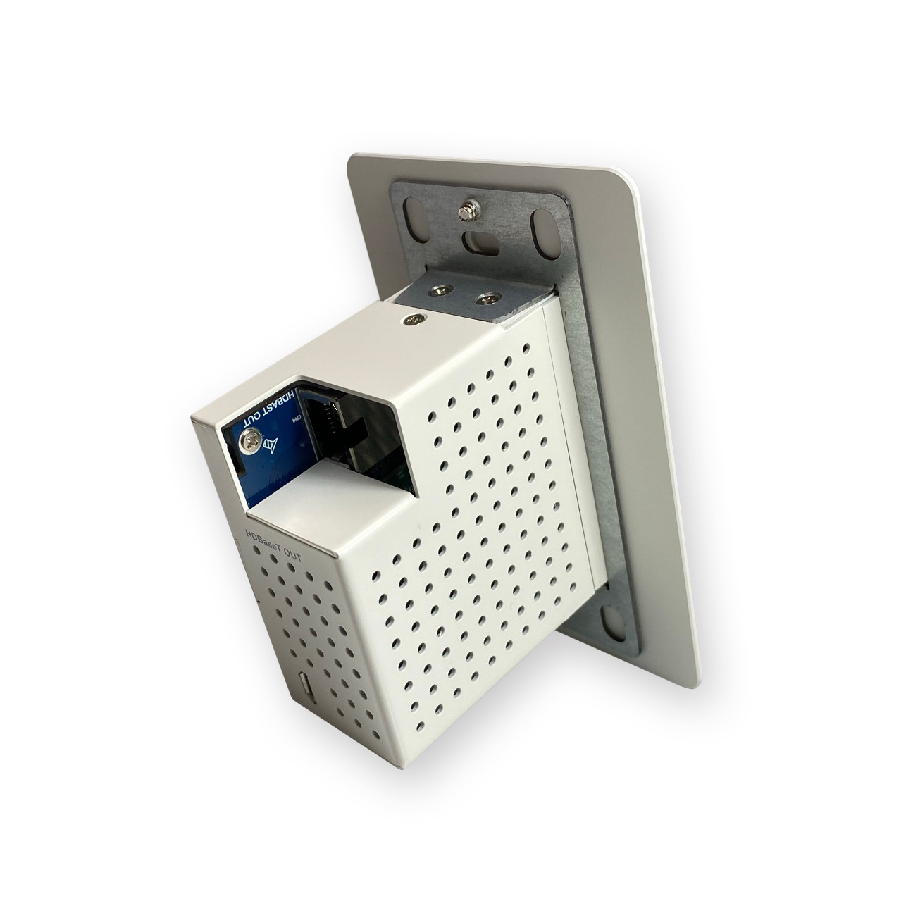 HDMI and USB-A 3.0 Pass-Through Single Gang Decorative Wall Plate with ...