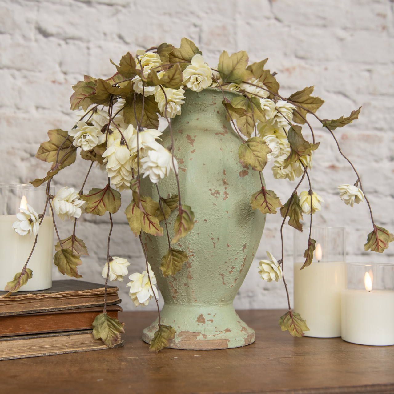 13" LIGHT GREEN DECORATIVE VASE - Ragon House