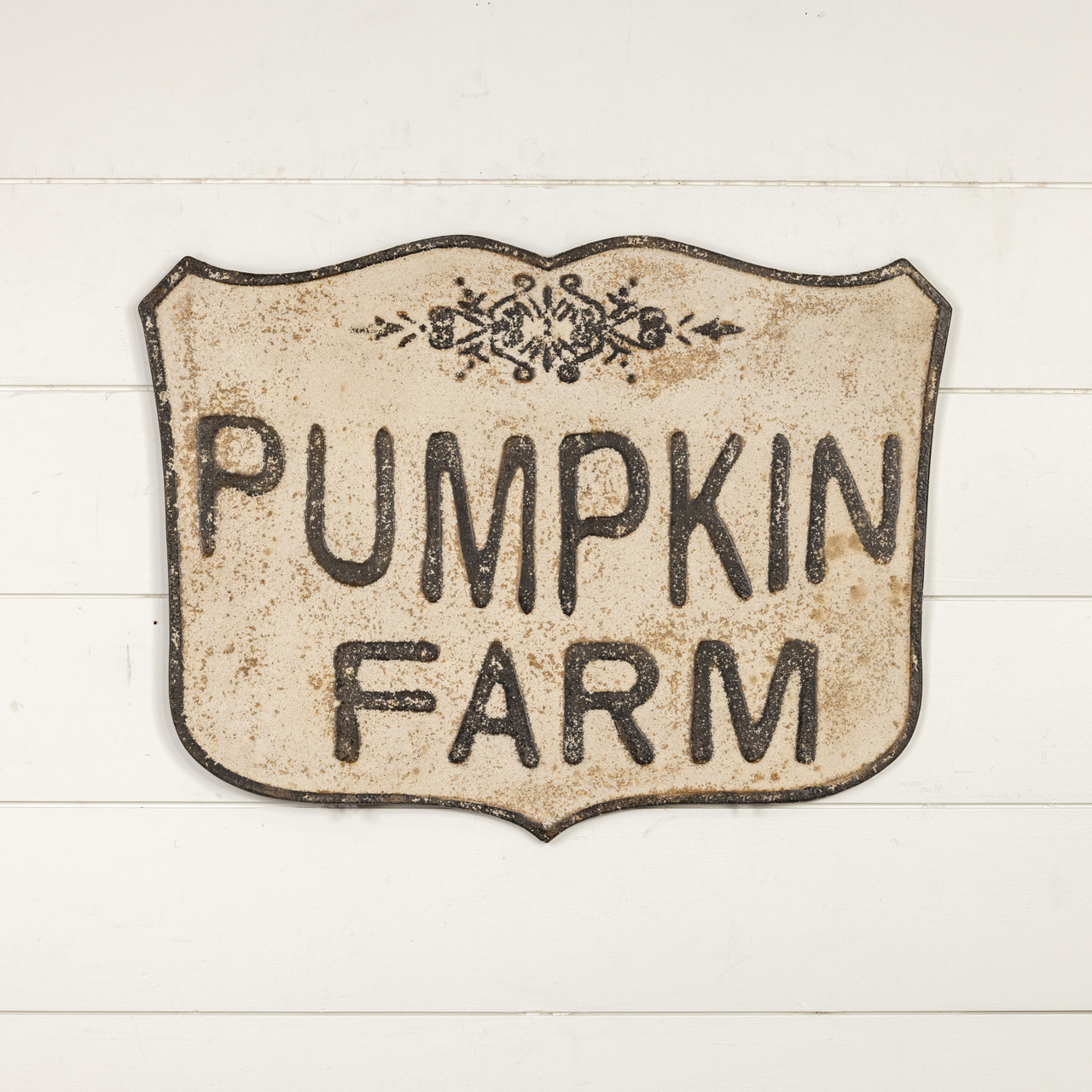 WHITE PUMPKIN FARM CREST SIGN - Ragon House