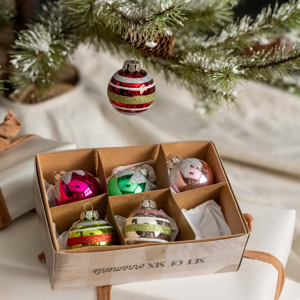 BOXED SET/ 6 VINTAGE INSPIRED ORNAMENTS - Ragon House