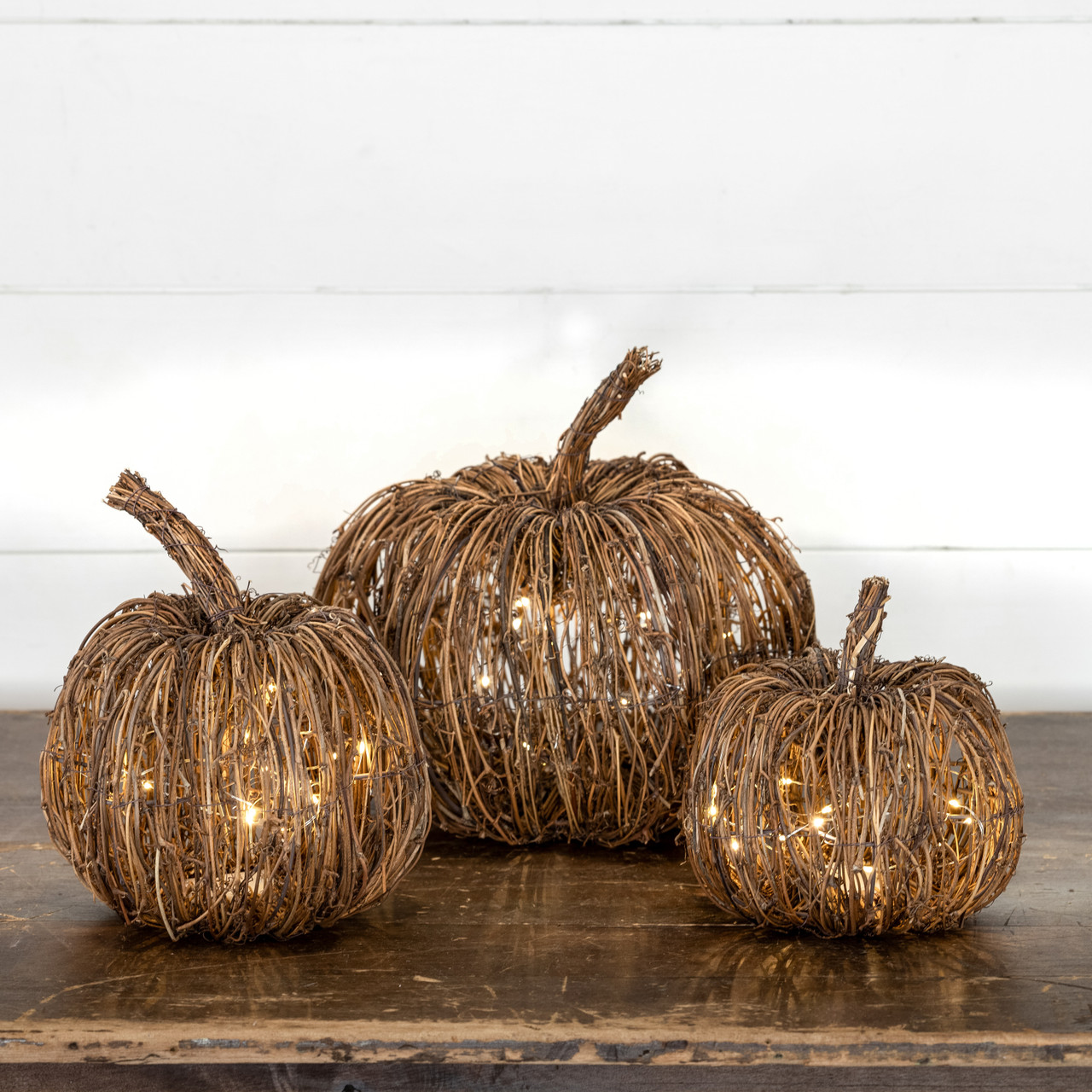 9.75" LIGHTED RATTAN PUMPKIN - Ragon House