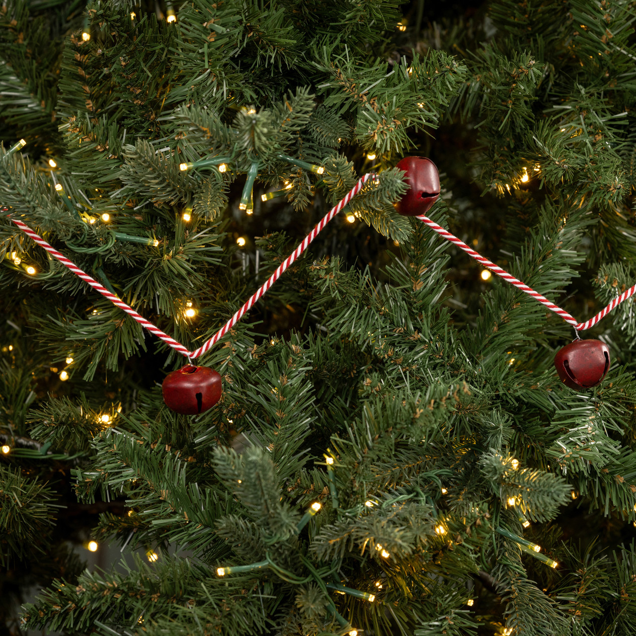 6' ANTIQUED 1.25" RED BELL GARLAND - Ragon House