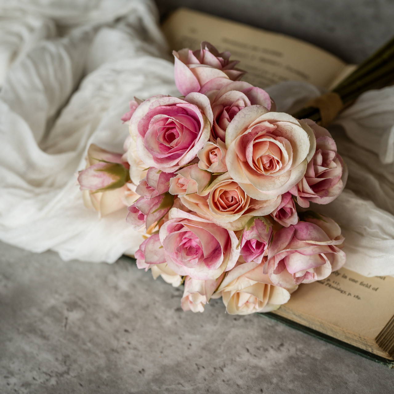 12" PINK MINI ROSE BUNDLE - Ragon House
