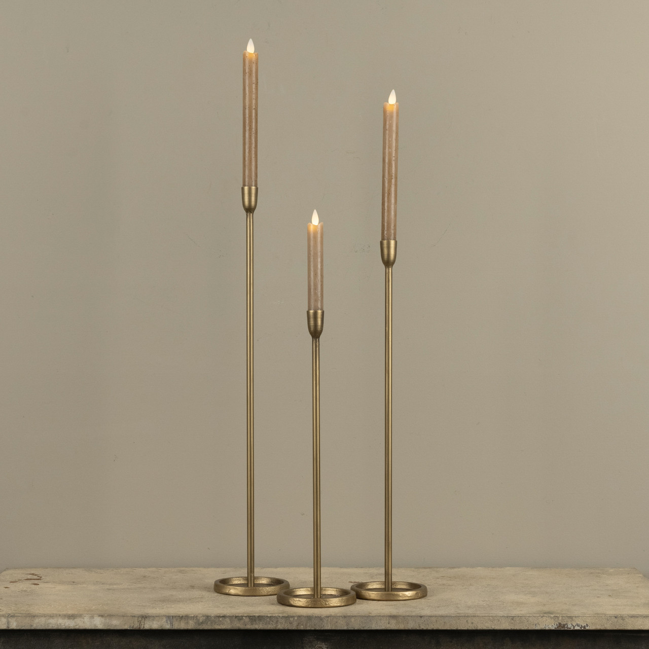 20.25" GOLD NEWTON TAPER CANDLESTICK - Ragon House