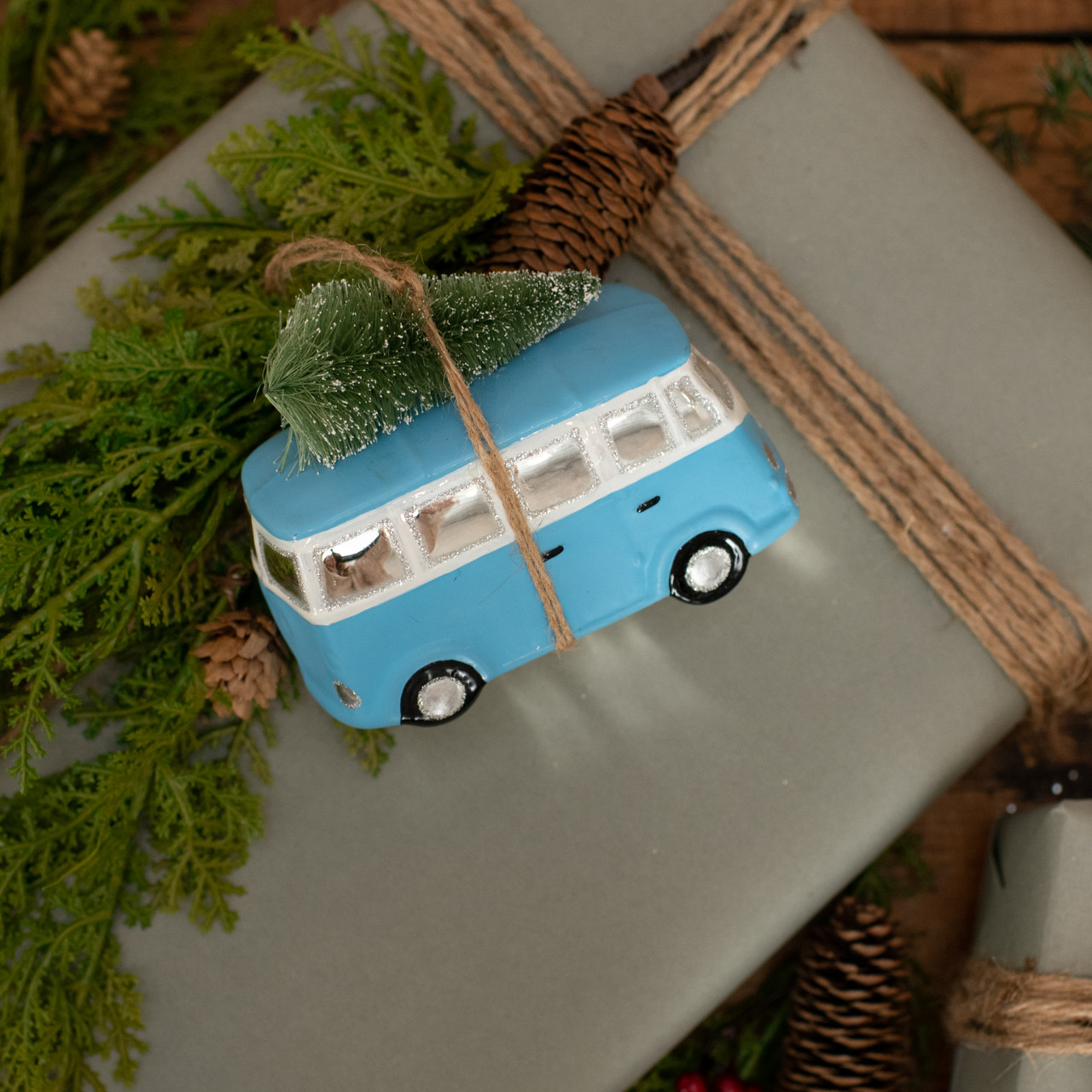VW bus w Christmas tree Home & Living Home Décor etna.com.pe