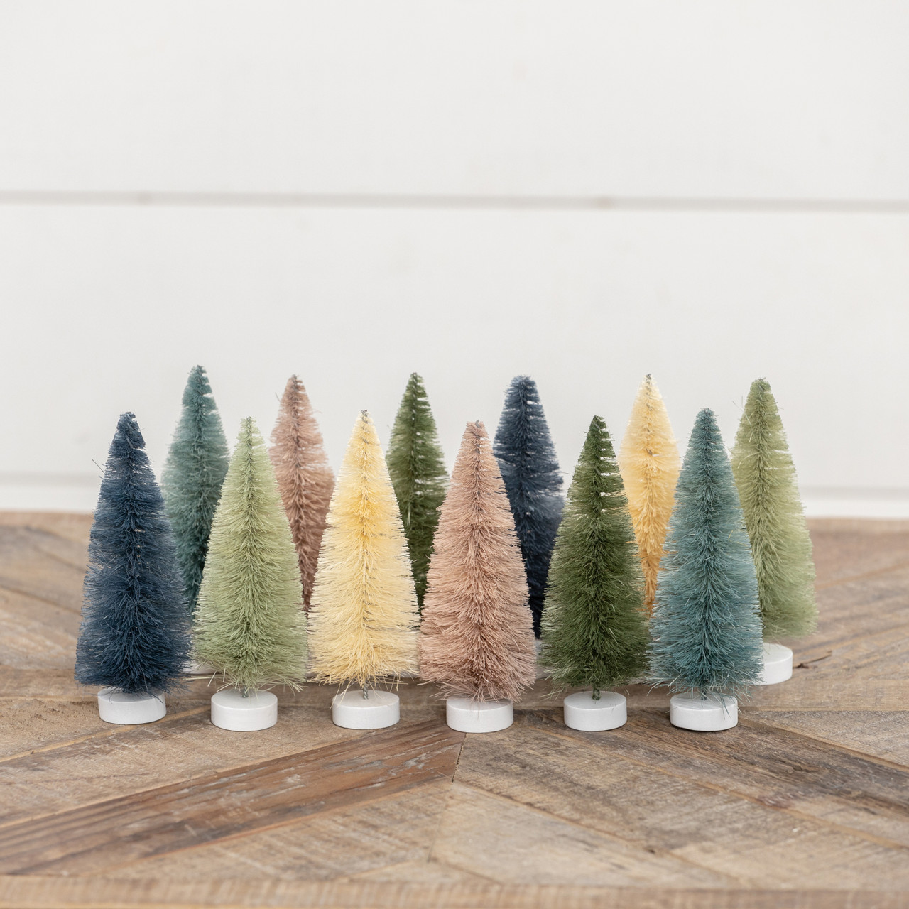 SET/ 12 EARTHTONE BOTTLEBRUSH TREES - Ragon House