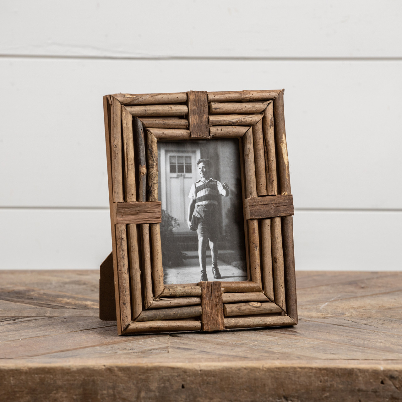 LAYERED RESIN PHOTO FRAME - Ragon House