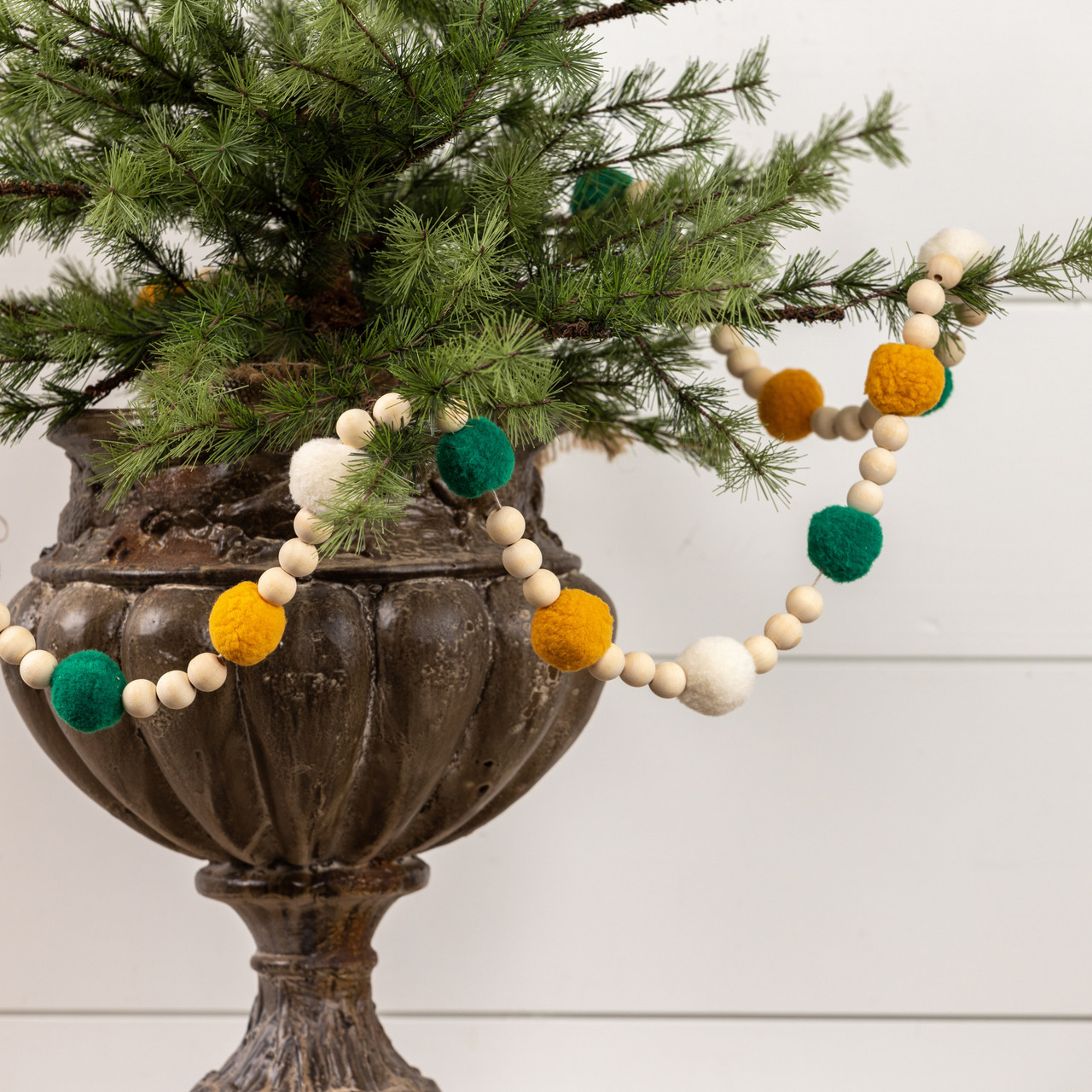 EARTH TONES POM POM GARLAND - Ragon House