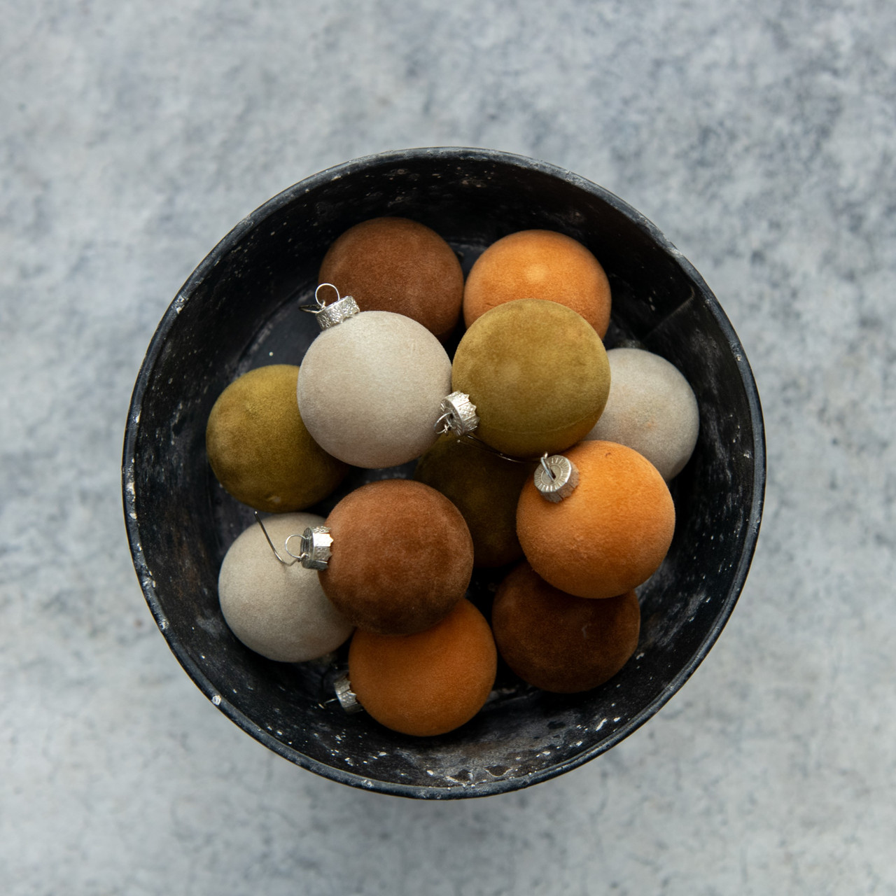 SET/ 12 - 1.75" TAN FLOCKED BALLS - Ragon House