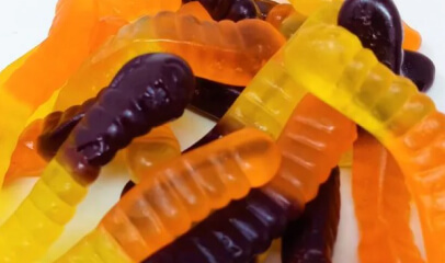 9 Iconic 90s Candy Treats - Beulah’s Candyland