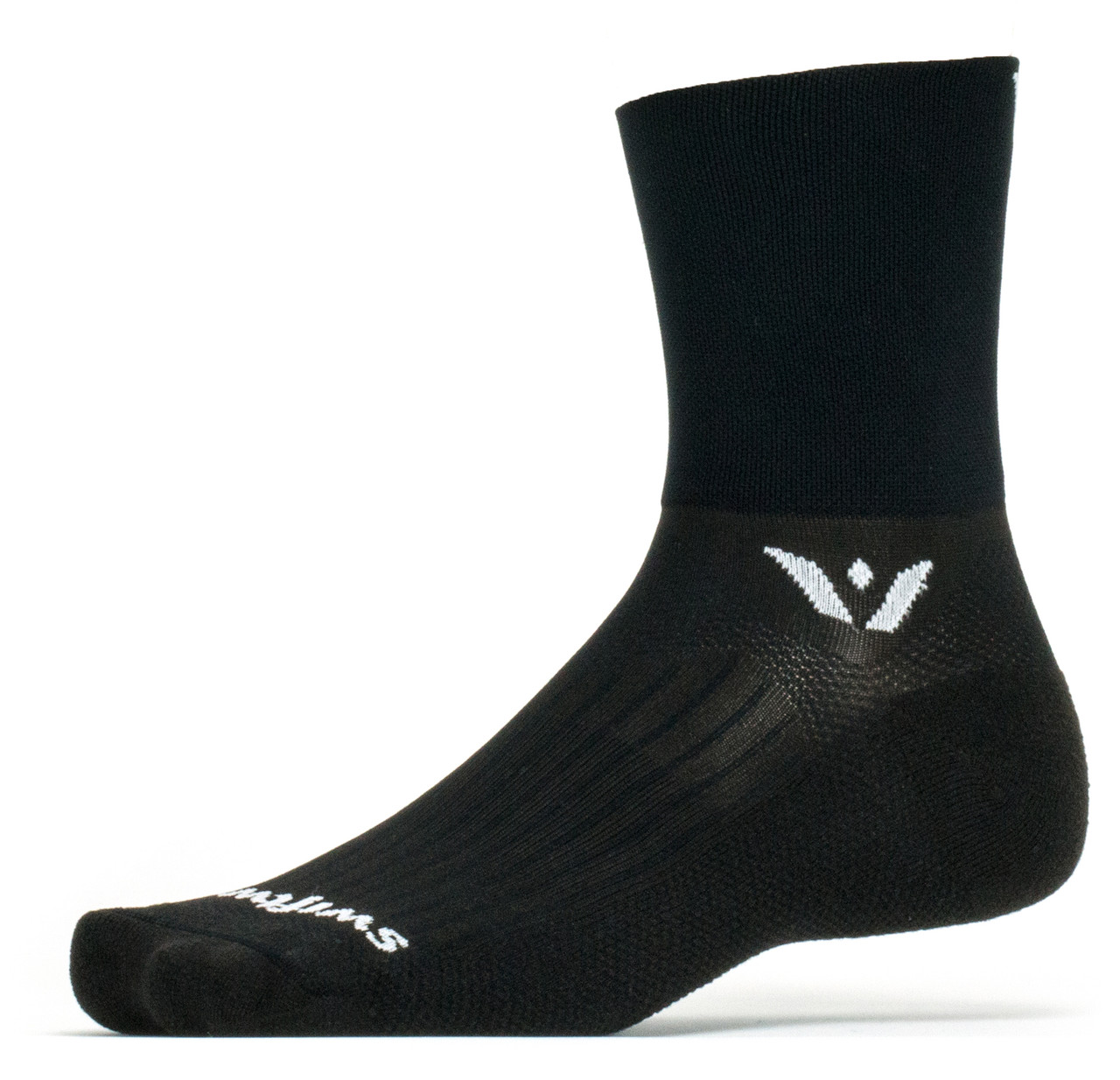 Swiftwick Aspire Quarter Crew High Running Socks - Unisex | MEC