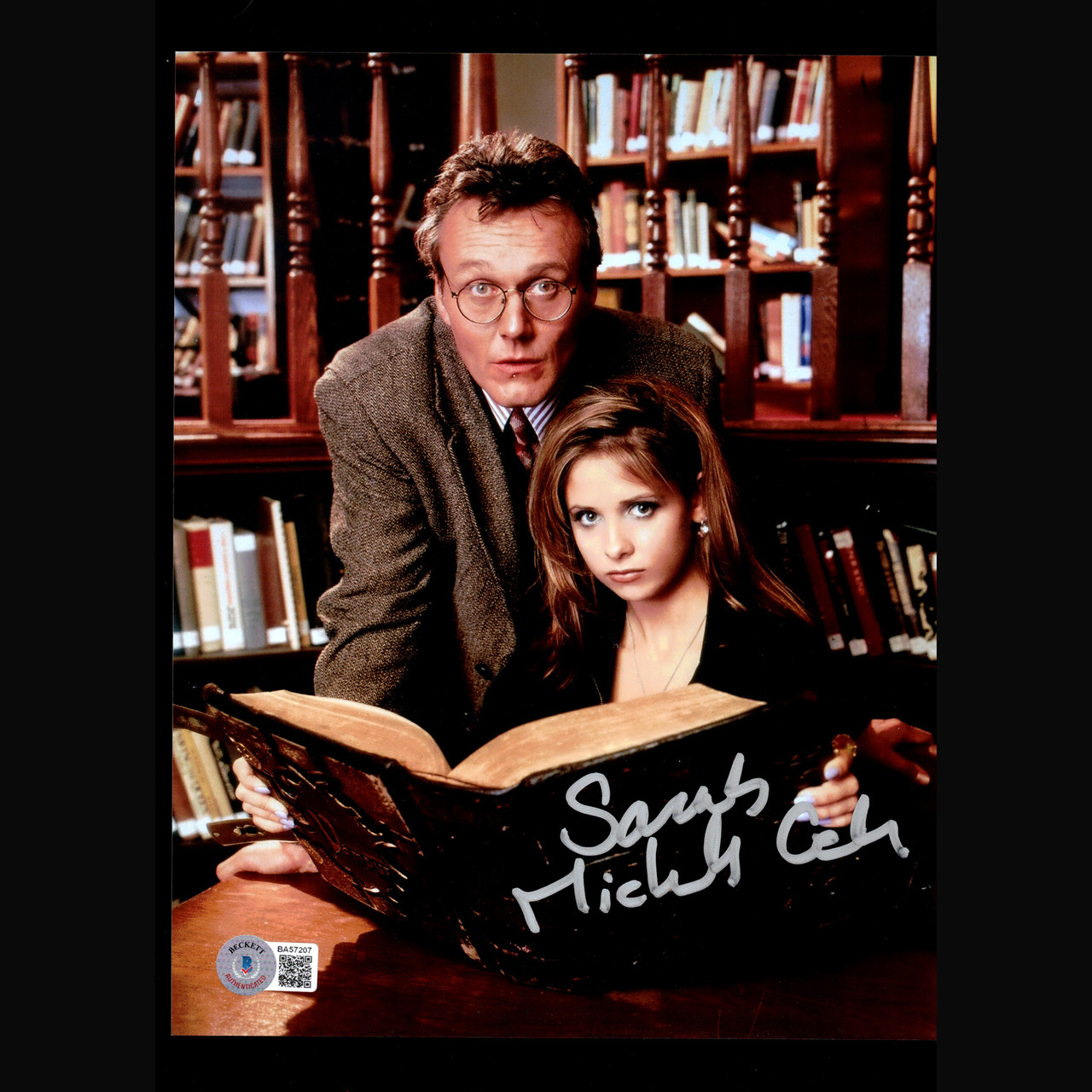 Beckett certified Sarah Michelle Gellar Hand Signed 8 X 10 Photo ...