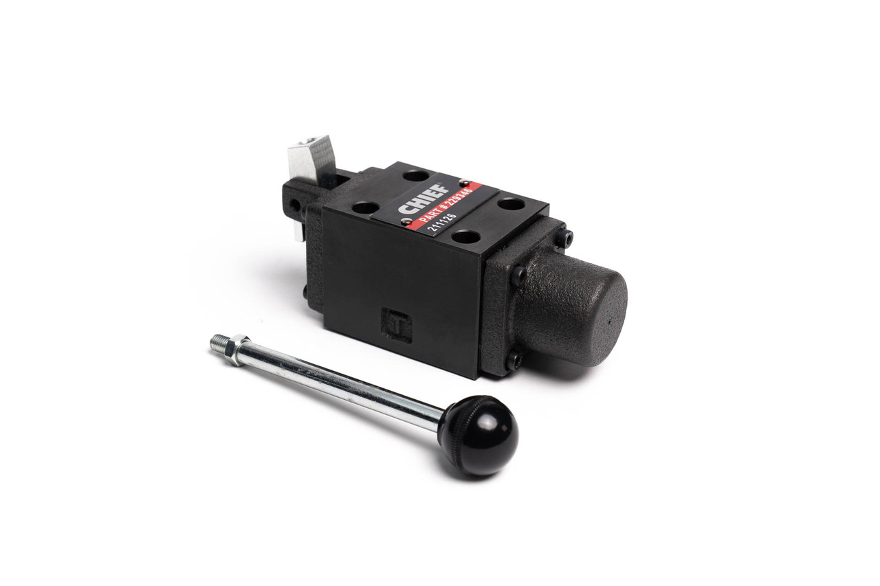 D03 Solenoid Control Valve 4-Way, 3-Position Spring Center, All Ports ...