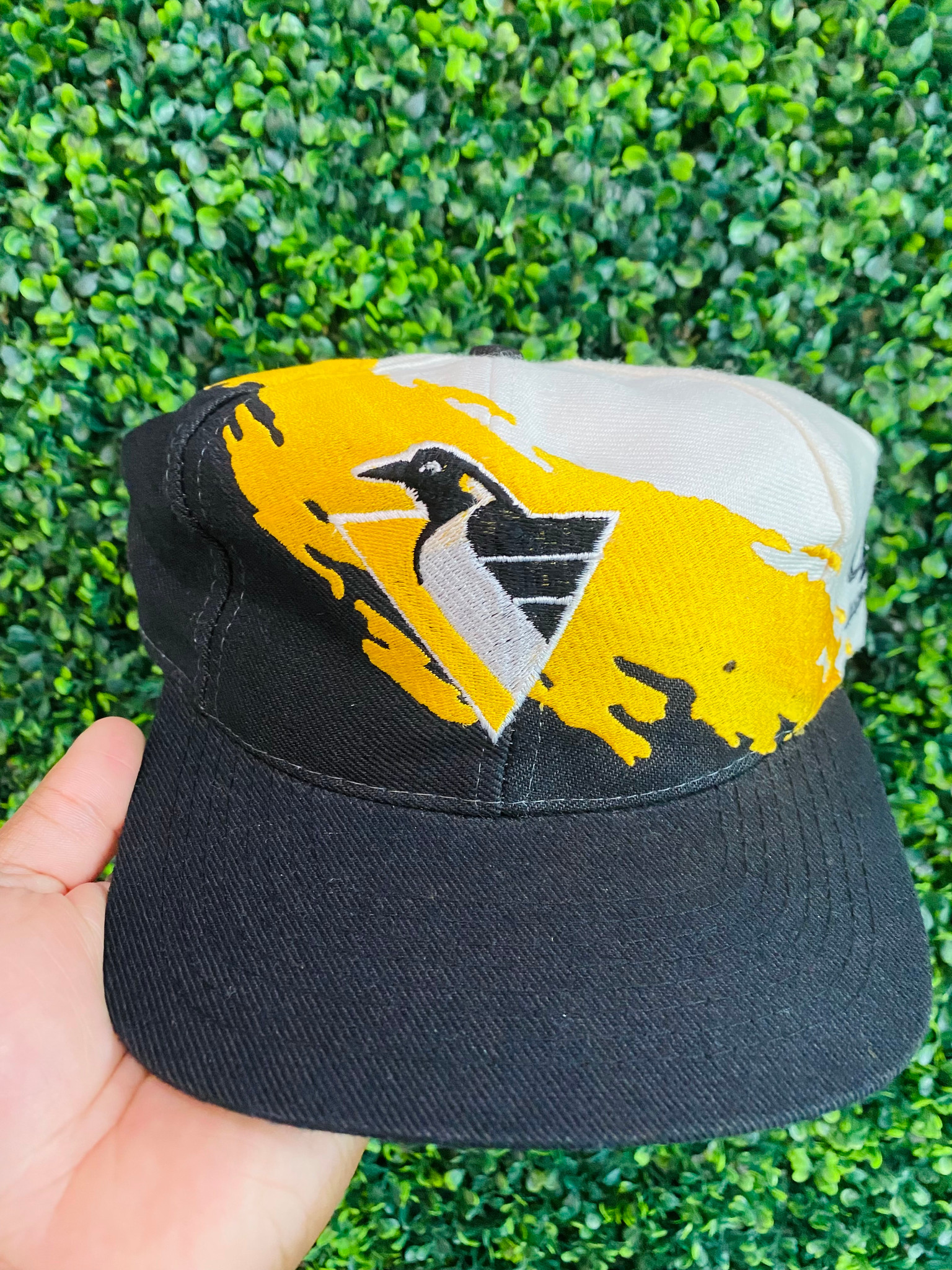 Vintage Logo Athletic Snapbacks