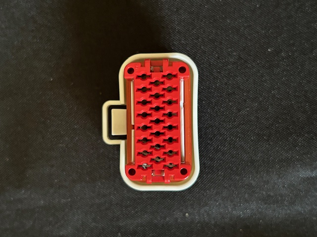 23P Ampseal Plug Assembly