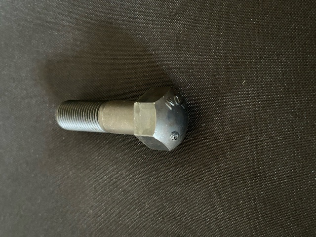 BG 002 082 08 - Track Bolt