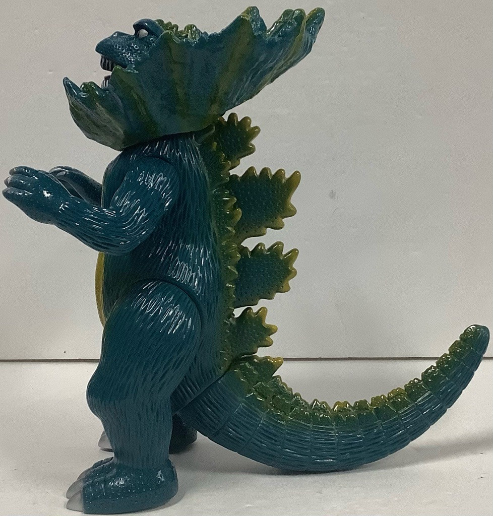 Ultraman : Marusan Soft Vinyl Figure - Jirass Modern(105050713 ...
