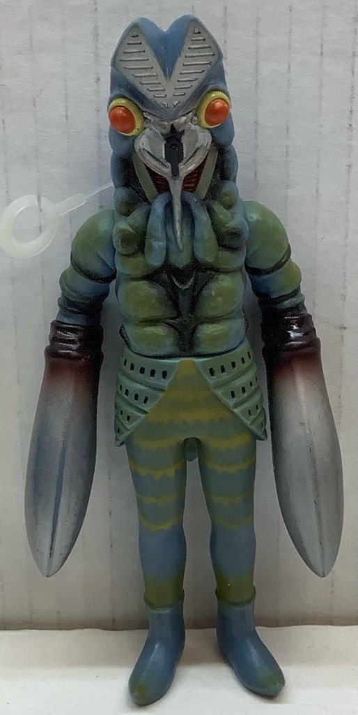 Ultraman: Soft Vinyl Figure - Alien Baltan 2004 No Tag(105089371 ...