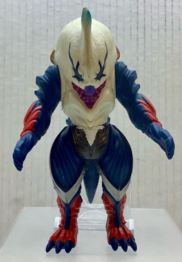 Ultraman : Soft Vinyl Figure - Alien Guts Gunner 2013 No Tag(105090051 ...