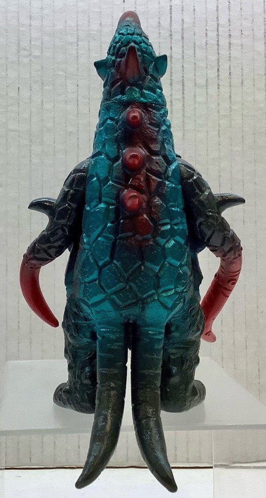 Ultraman : Soft Vinyl Figure - Astromons Re-Paint ver.1989 No Tag ...