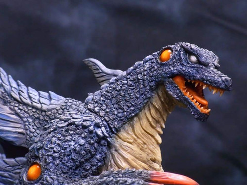 Deep Sea Monster Raiga: Unpainted Unassenbled Resin Kit - Entertainment ...