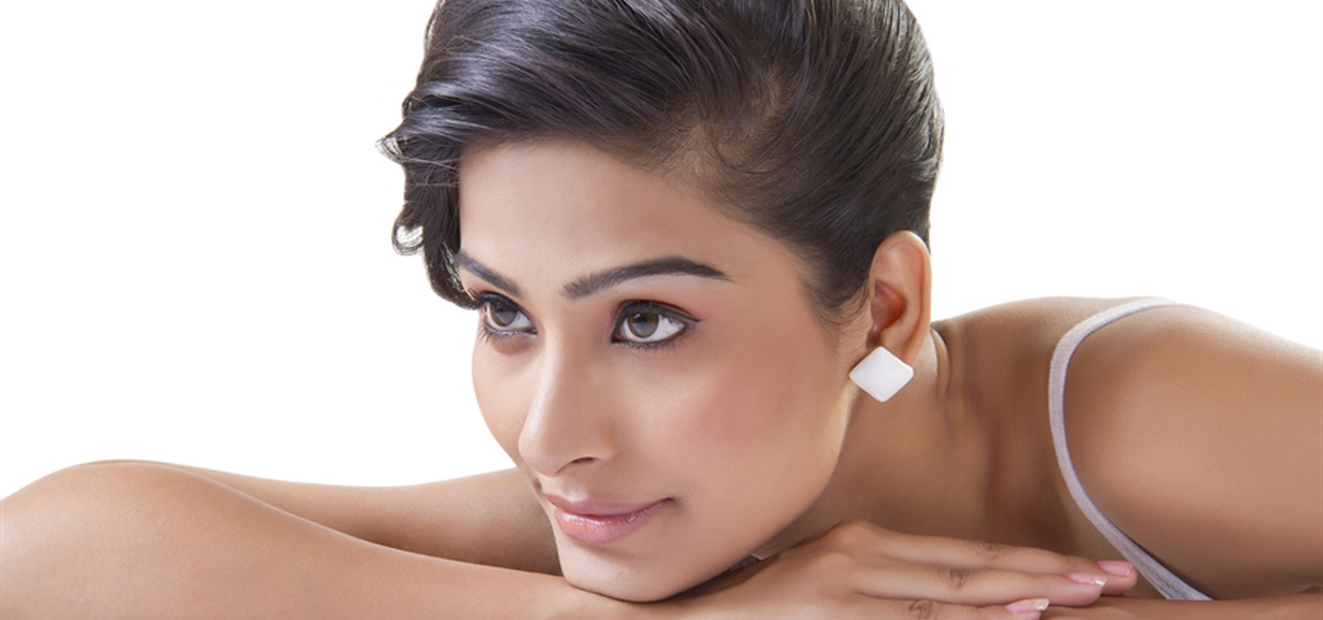 6 Interesting Beauty Recipes For Almond Face Packs - PG Shop – Owned by ...