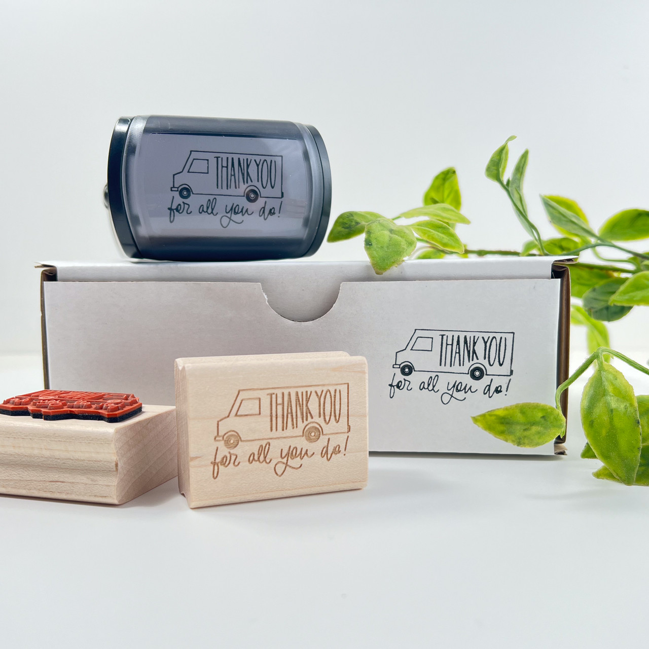 Hand lettered thank you stamp by Paper Sushi